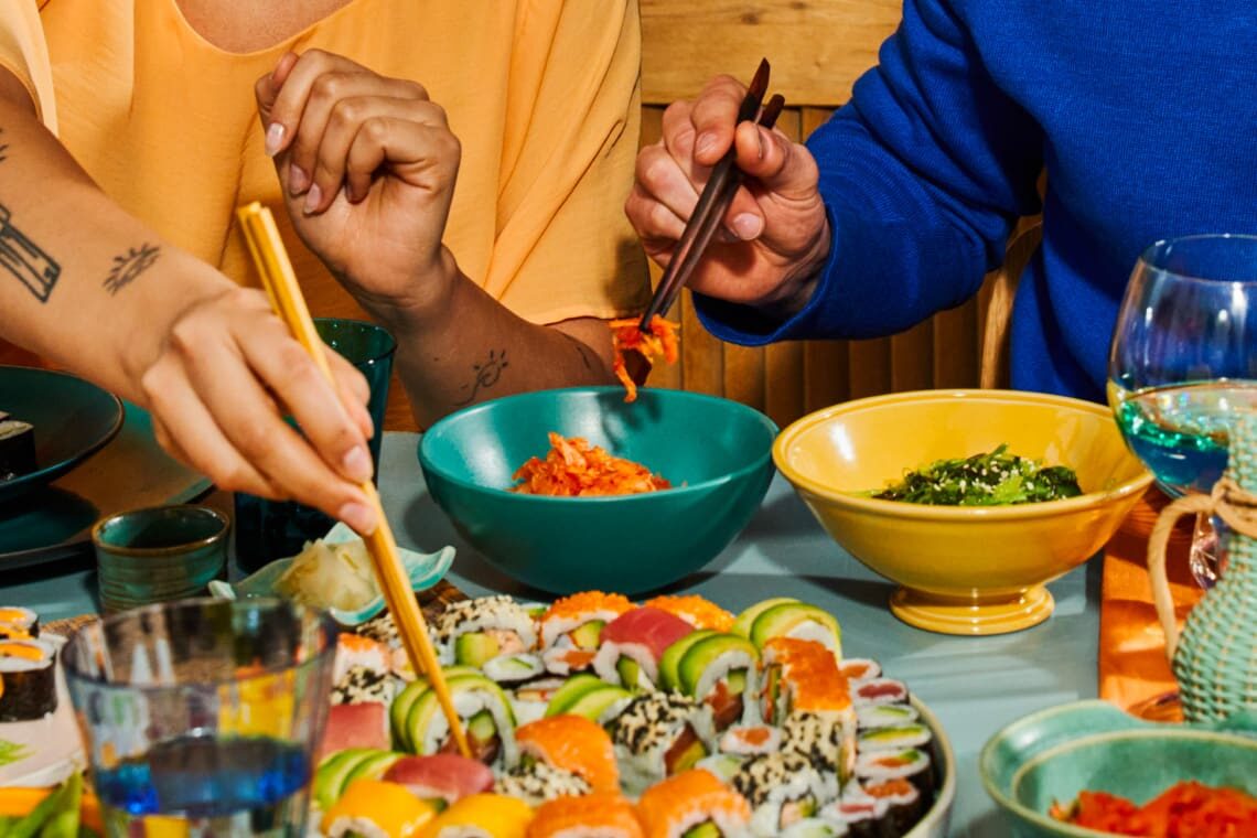 EAT HAPPY GROUP - EAT HAPPY